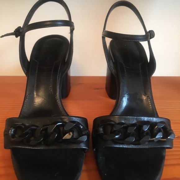 Scanlan Theodore | Shoes | Australian D Scanlan Theodore Block Heel ...